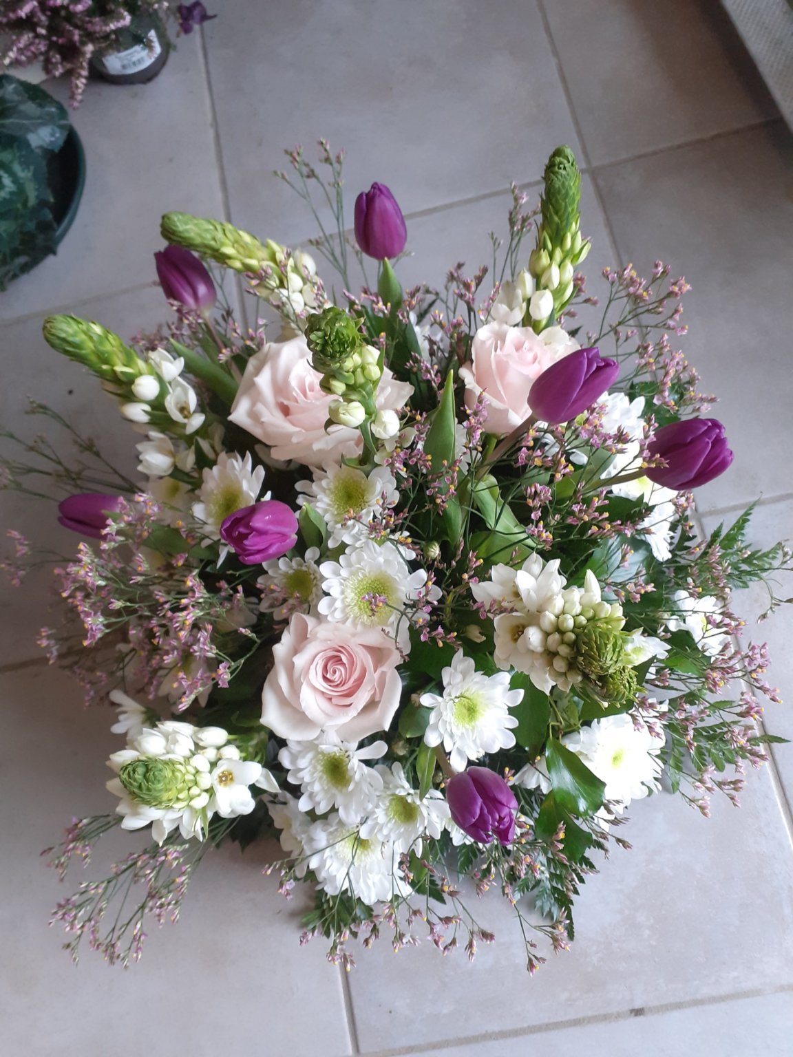 Fleurs de deuil et condoléances à Alençon avec Atelier Floral